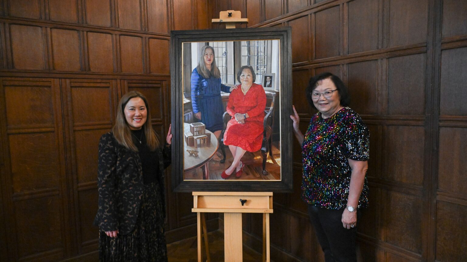 New portrait looks out at music gallery family helped create - Trinity ...